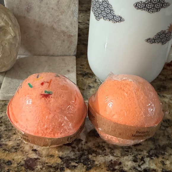 Bath & Body | Orange Mango Bath Bomb Set | Poshmark